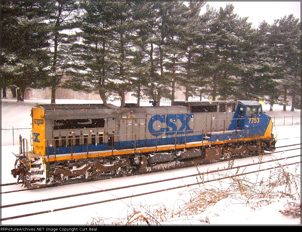 CSX 7753 (2)
